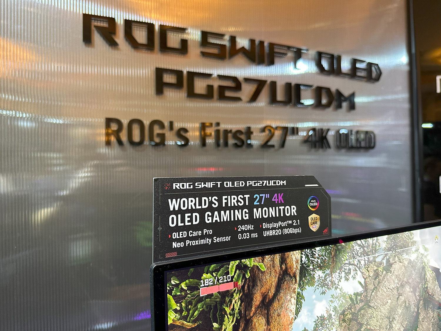 All the Latest Monitors from Asus - CES 2025 Booth Tour - TFTCentral